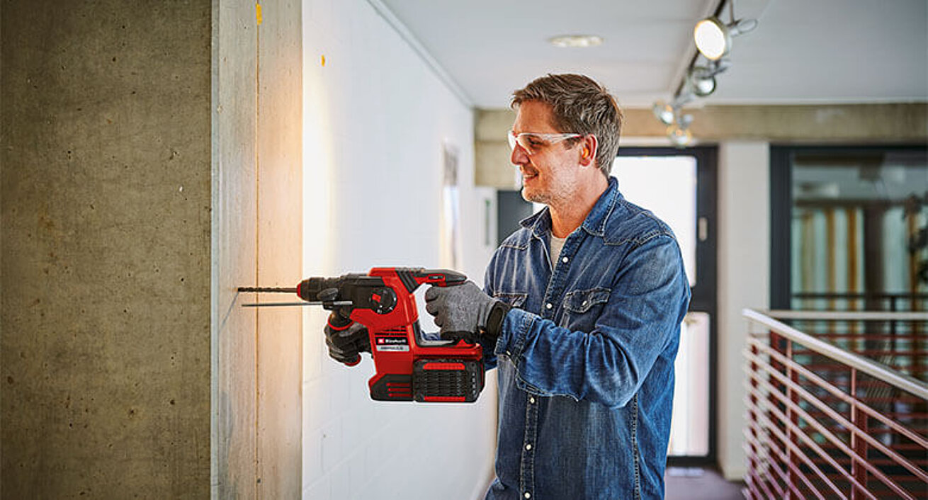 Powerful rotary hammers, caulking hammers and chisels | Einhell.co